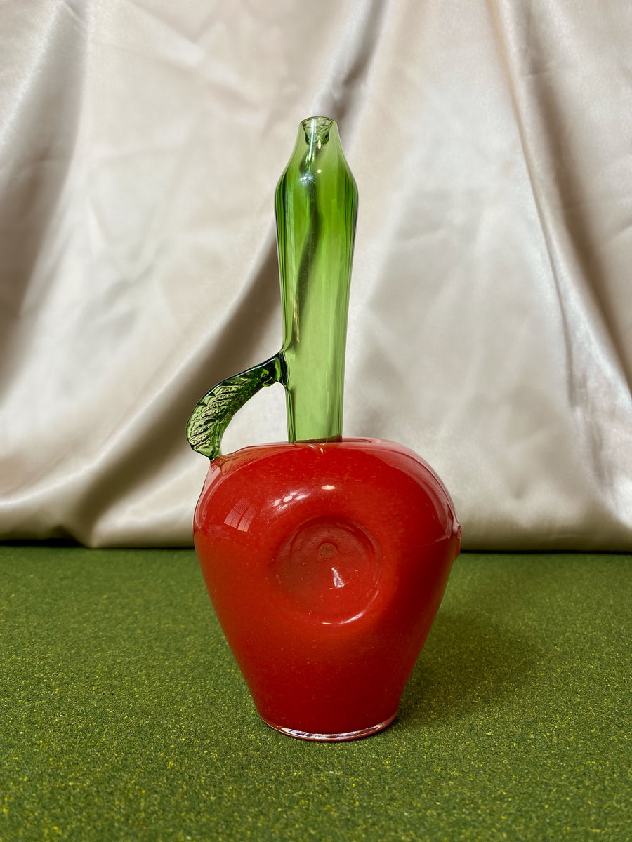 Apple Pipe – Krismaris