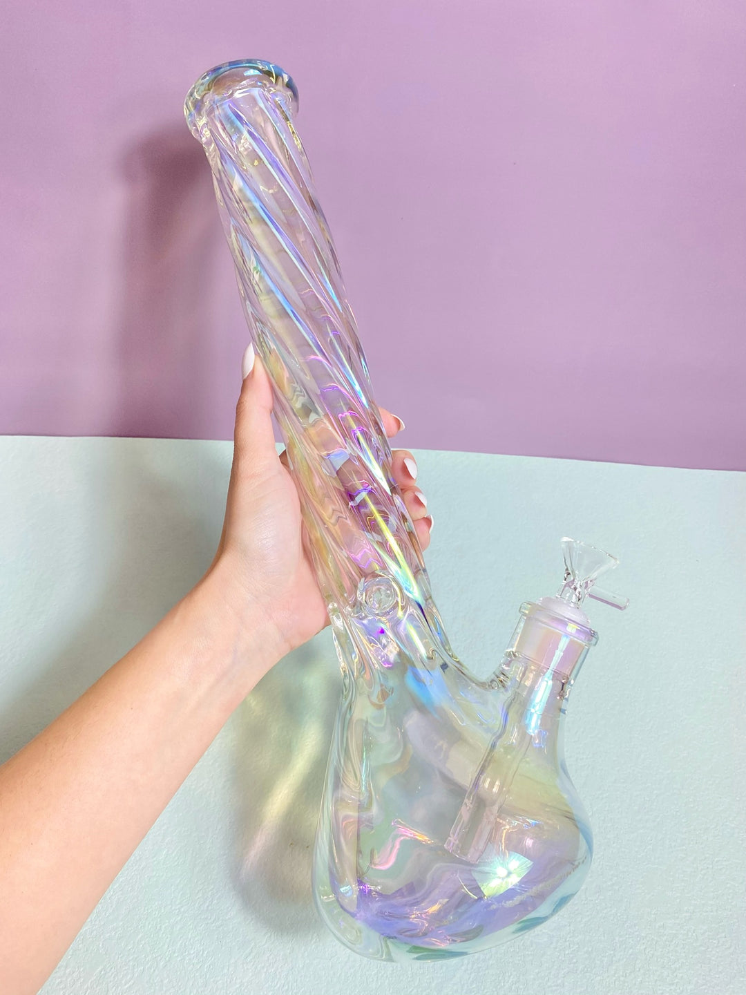 Iridescent Bong with Swirl Design | Beaker – Krismaris